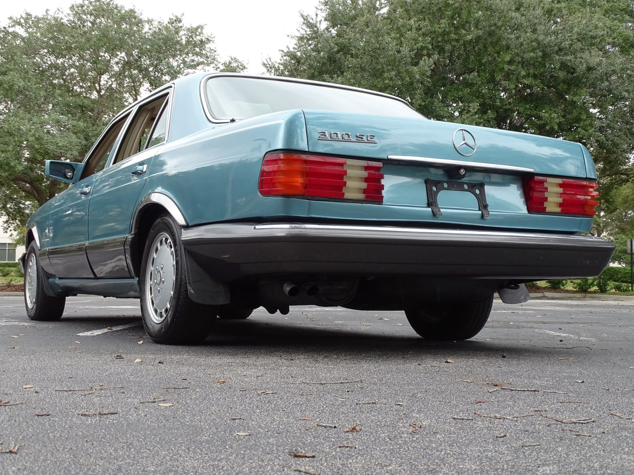 1991 Mercedes-Benz 300SE For Sale - ORD2066