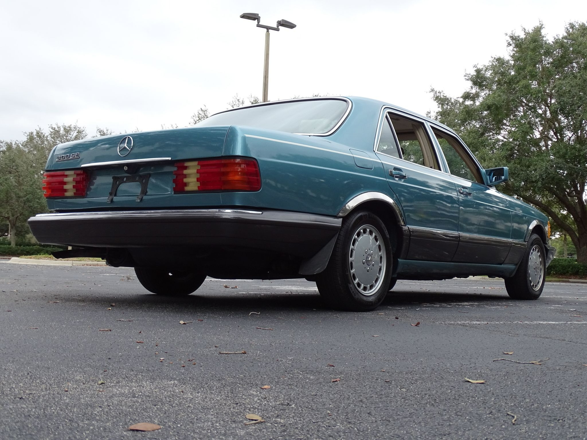 1991 Mercedes-Benz 300SE For Sale - ORD2066