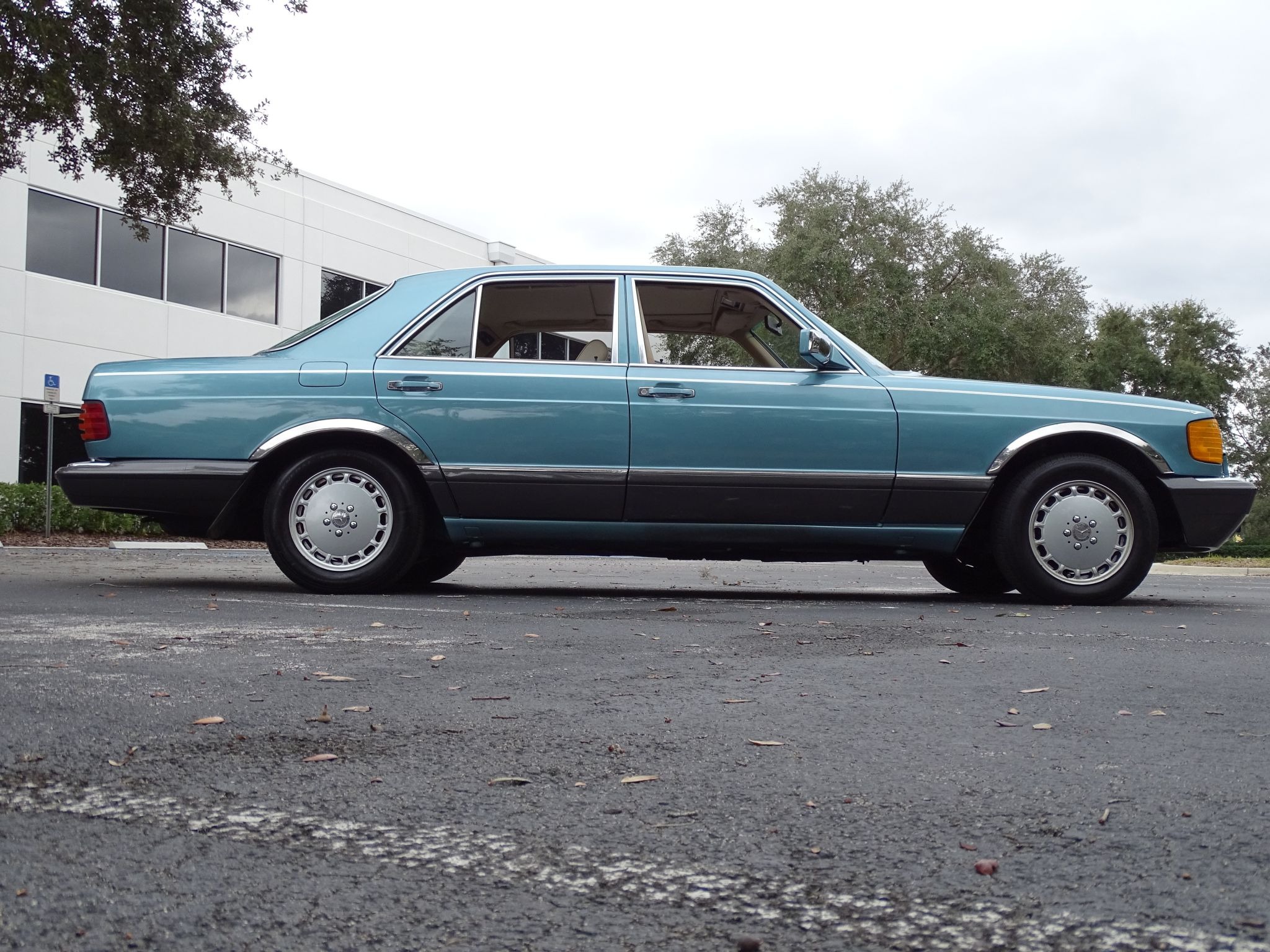 1991 Mercedes-Benz 300SE For Sale - ORD2066